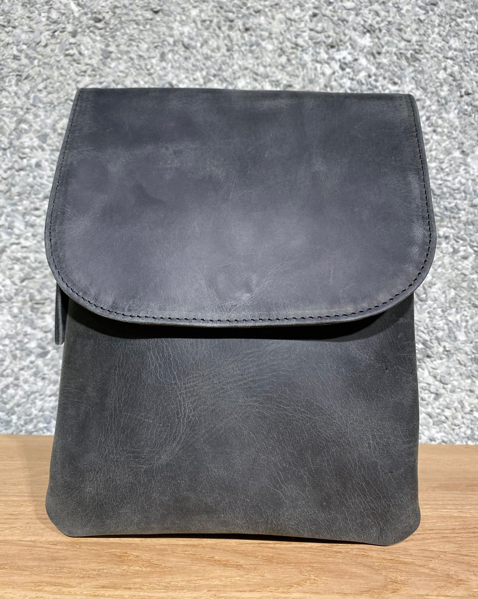 Slim Bay Black – rust sydney